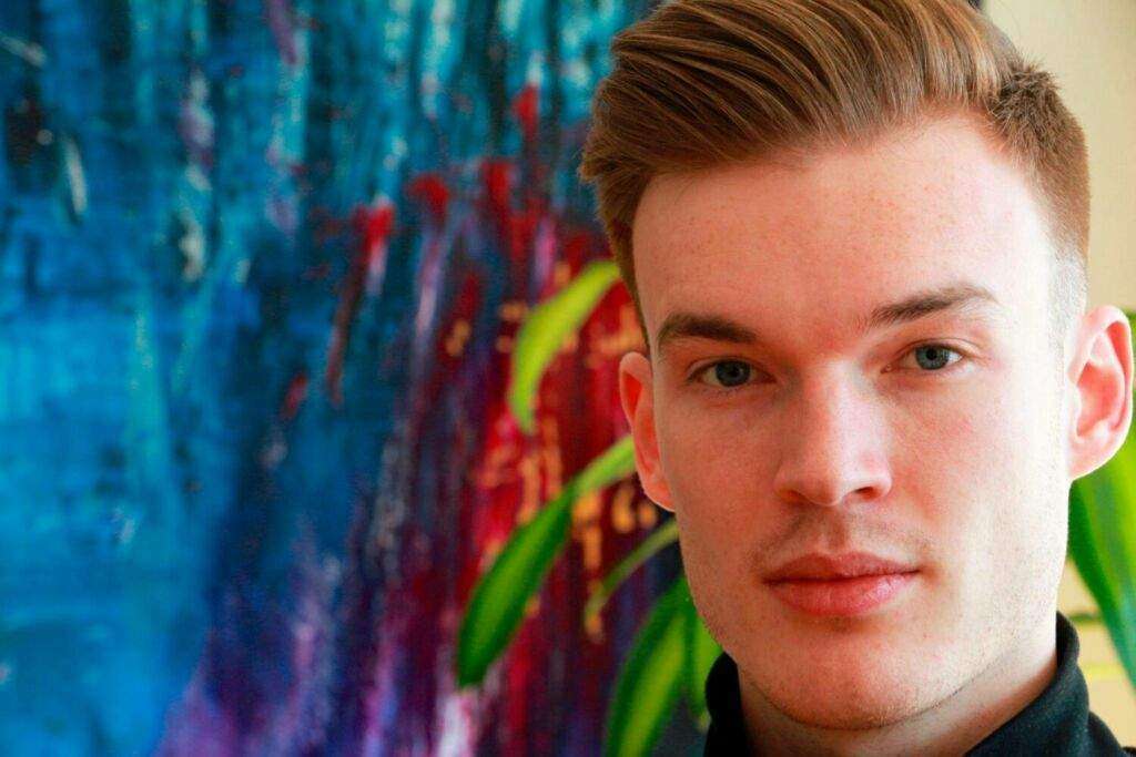 Vernissage von Tom Fischer in der NeuenGoldenRoss Kaserne in Mainz