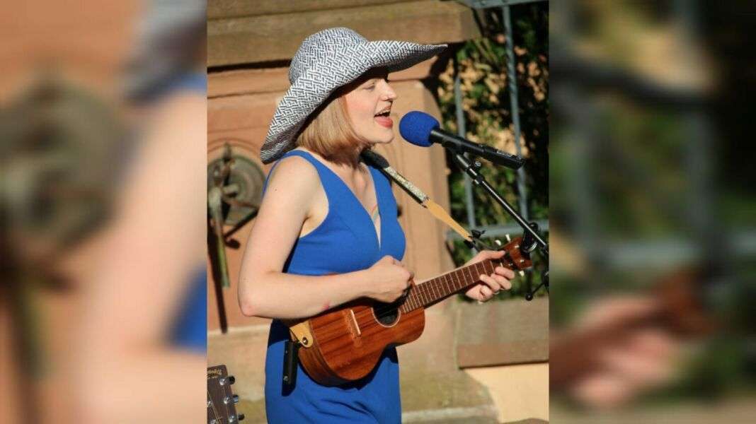 Marktplatzkonzert mit Anna Philoan in Oppenheim