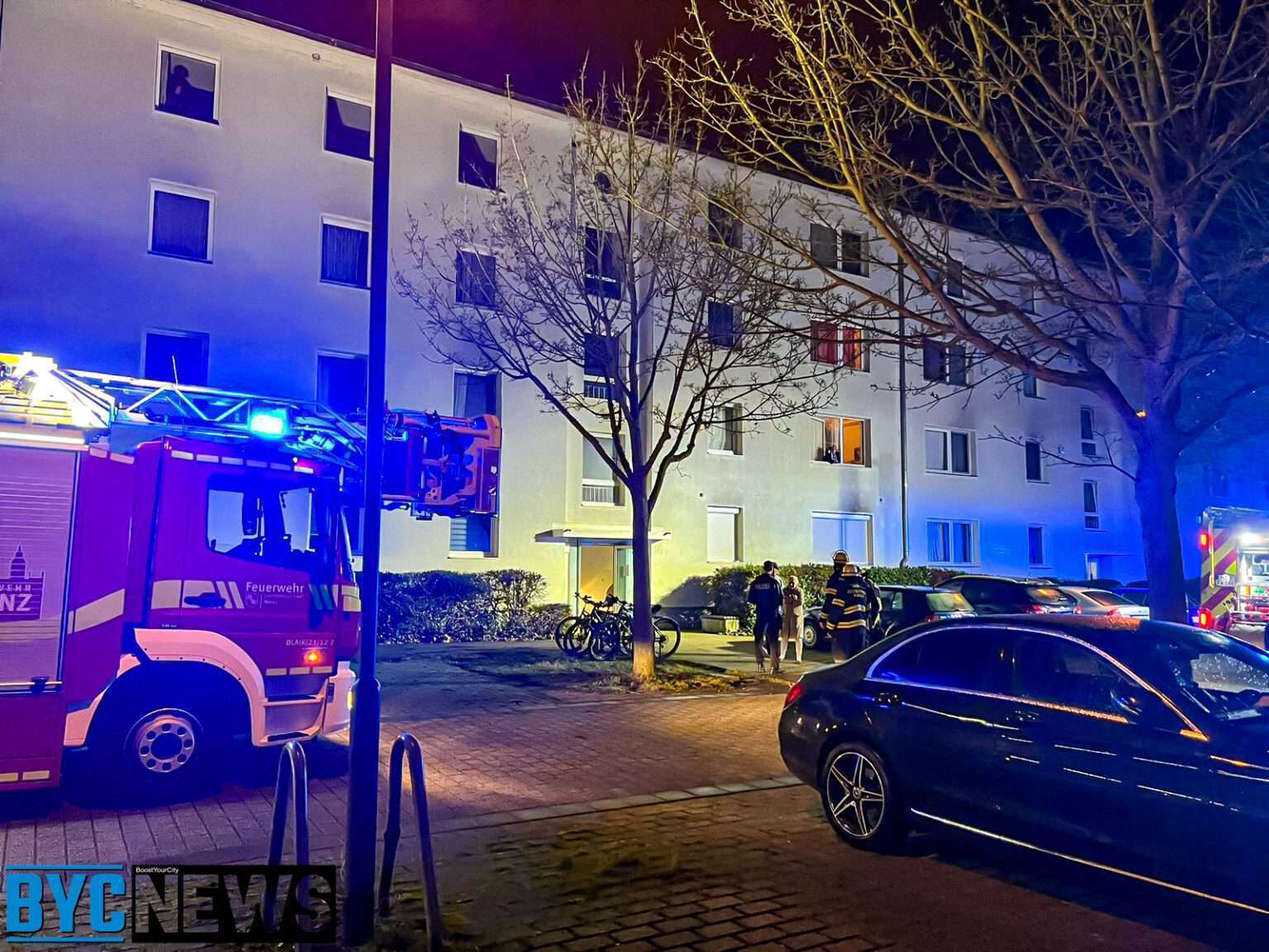 Feuer in Mehrfamilienhaus in Mainz: Schneller Einsatz verhindert Personenschäden
